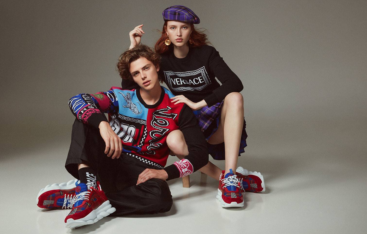 LOGO MANIA: UBRANIA I DODATKI, KTÓRE MÓWIĄ SAME ZA SIEBIE - Celebry